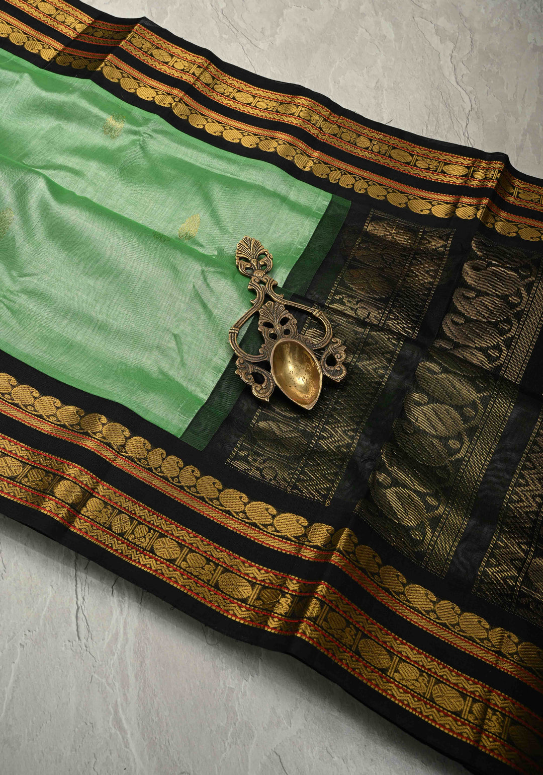 Spring Green Dual Tone Kanchi Silk Cotton 100% Handloom Saree with Zar ...